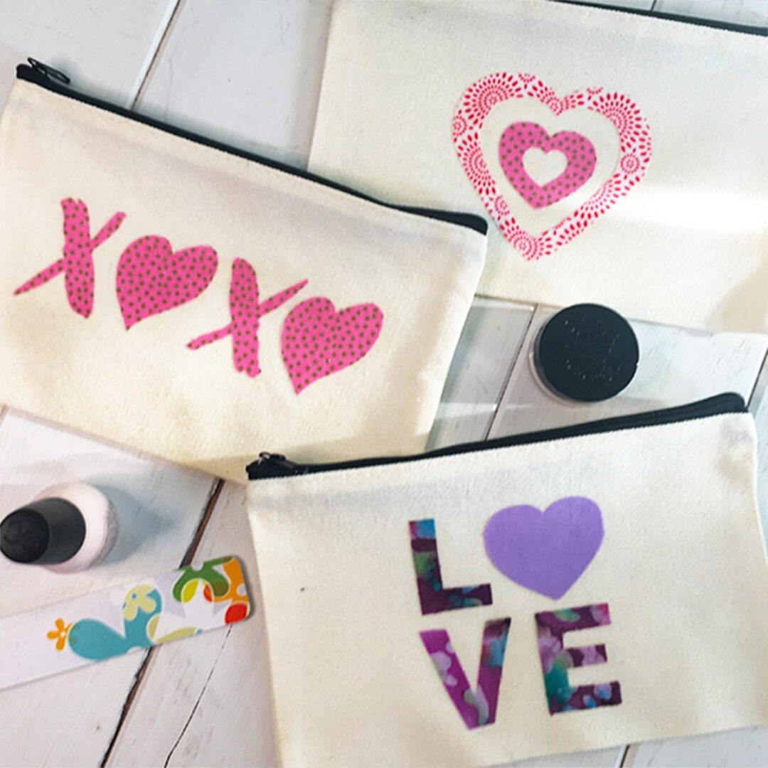 DIY No-Sew Appliqué Zipper Pouch - Free SVG Files
