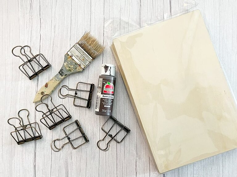 How to Make Vintage-Style Clipboards